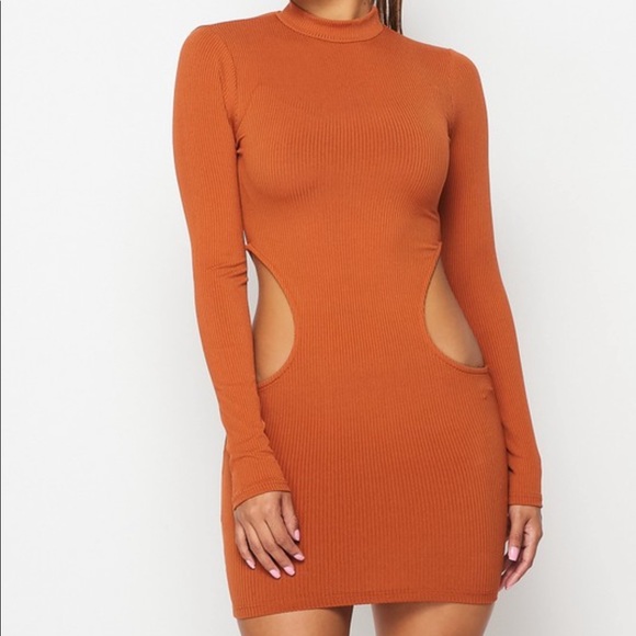 Samunsboutique Dresses Nwt Cut Out Body Con Mini Fullsleeves Dress Poshmark